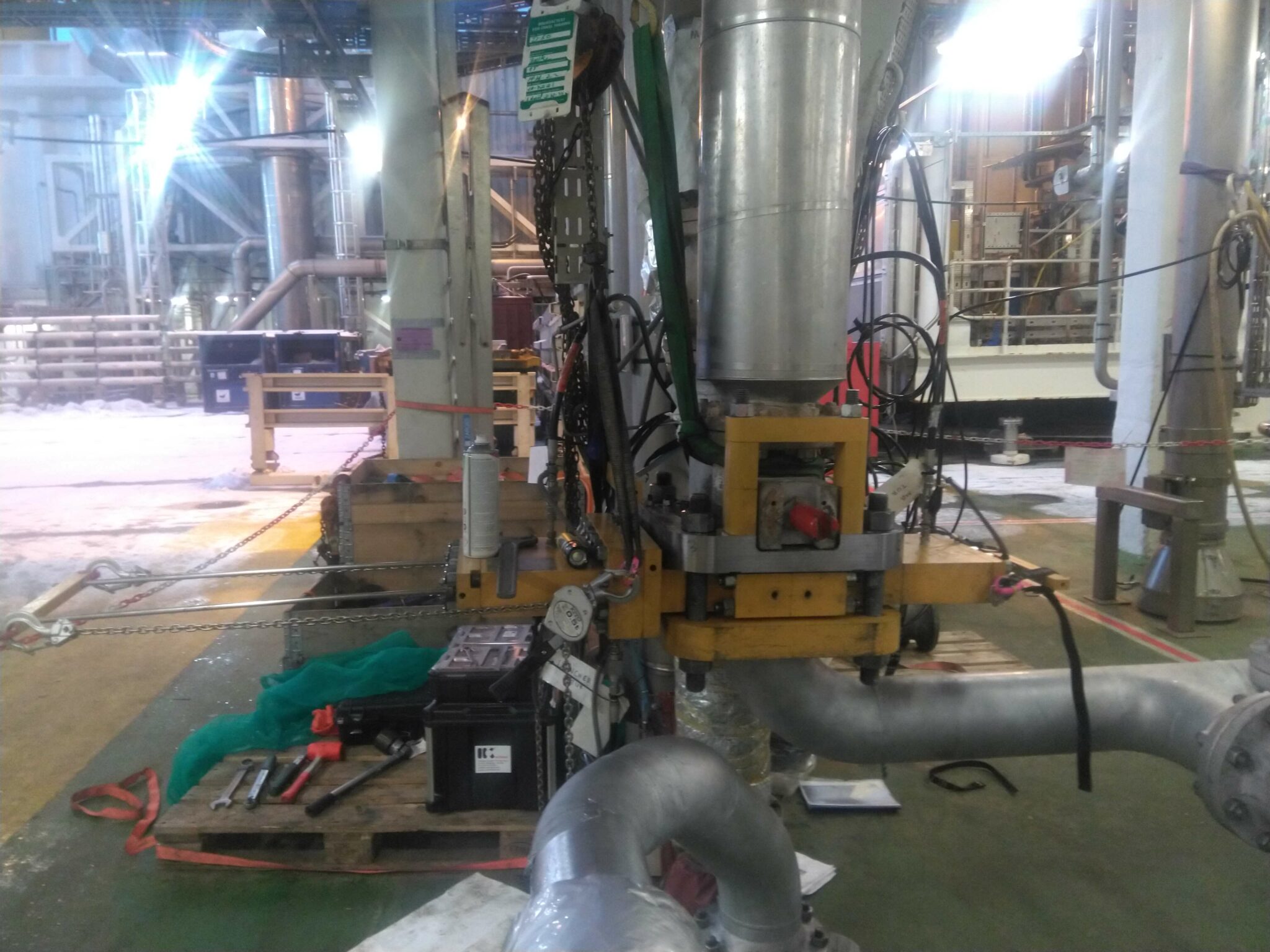 Izomax | AOGV Facilitates Valve Replacement - Izomax