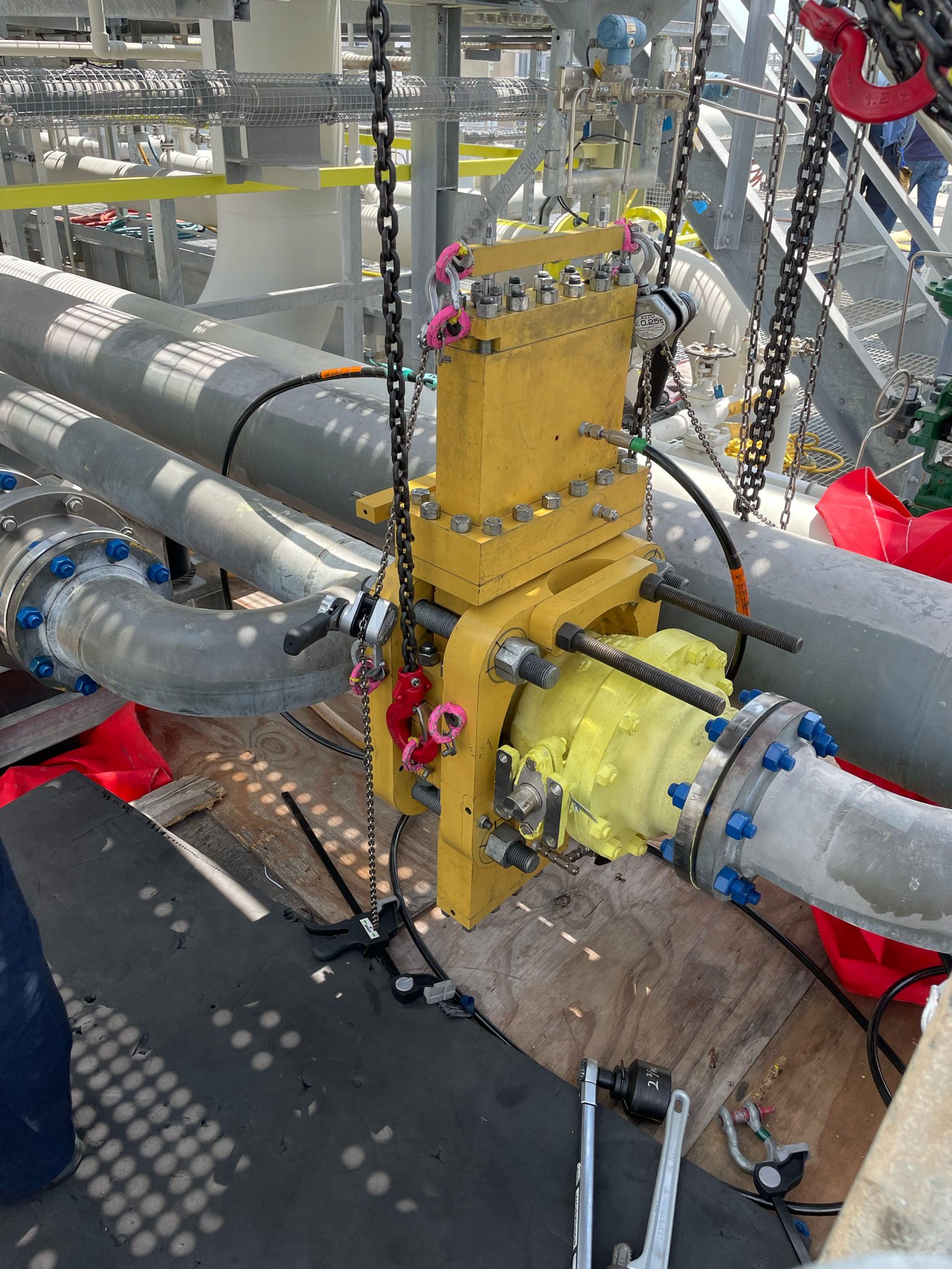 Izomax | AOGV Ensures Seamless Valve Replacement - Izomax